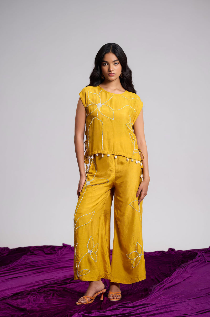Buy Trendy Western Wear for Women | Pratap Sons Global